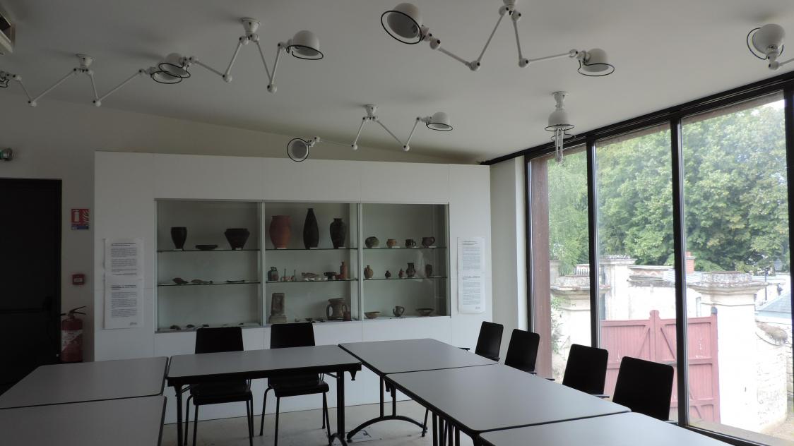Dans les coulisses du centre de conservation et d’études archéologiques ...