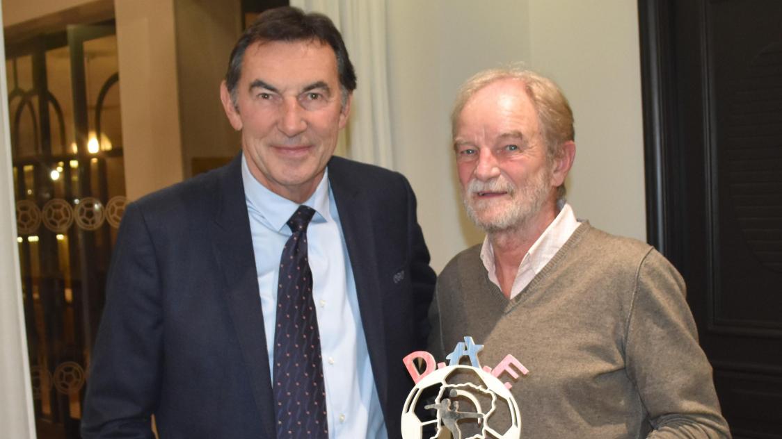 Football - District Aisne. La vie en ballon de Joël Crevits