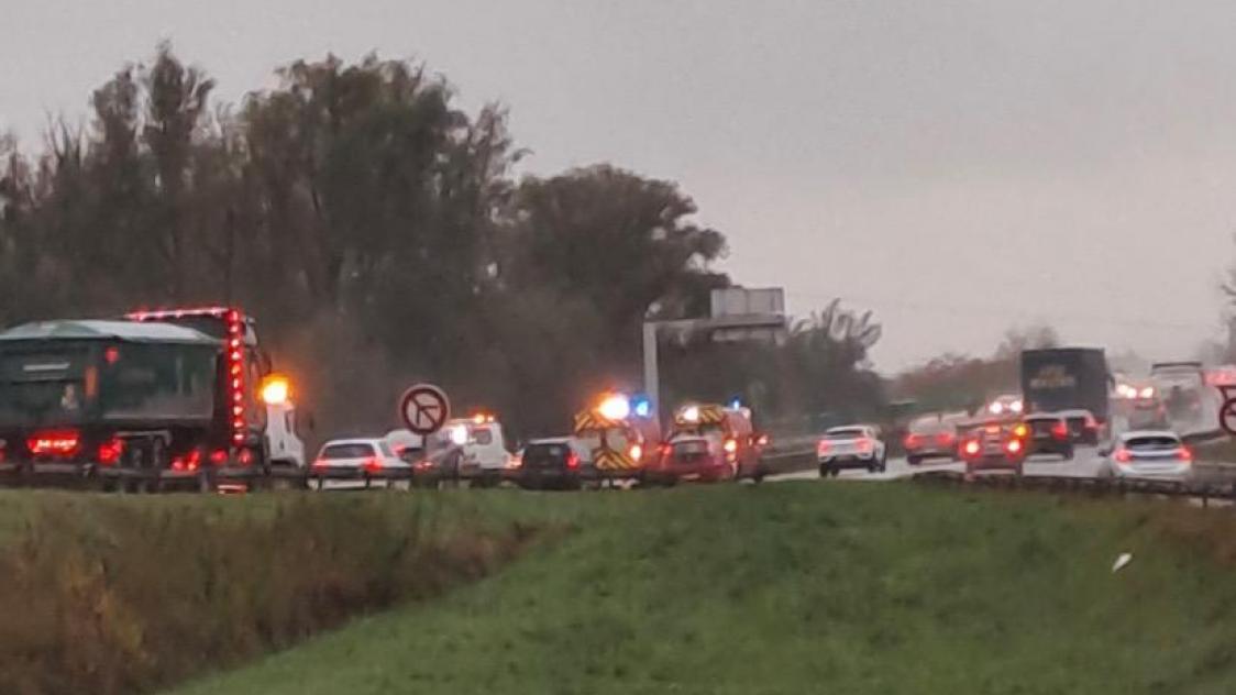 Un accident sur l’autoroute A34 entre Vivier-au-Court et Lumes perturbe ...