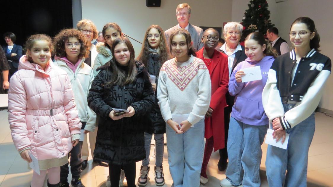 [En images] 155 élèves méritants récompensés à Romilly-sur-Seine