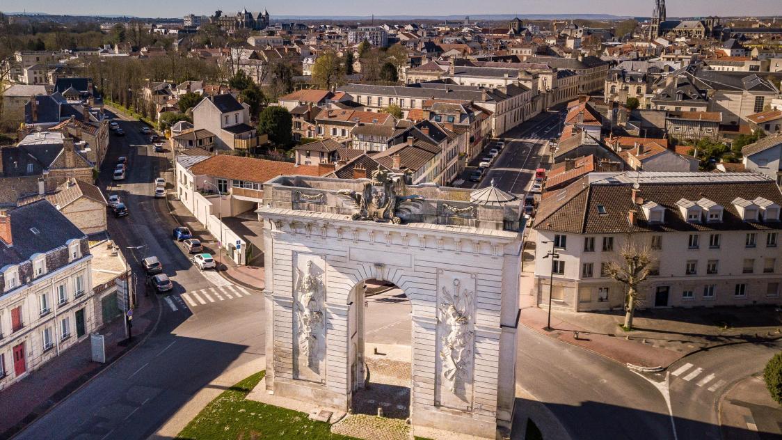 Plus de sécurité réclamée pour deux croisements à Châlons-en-Champagne