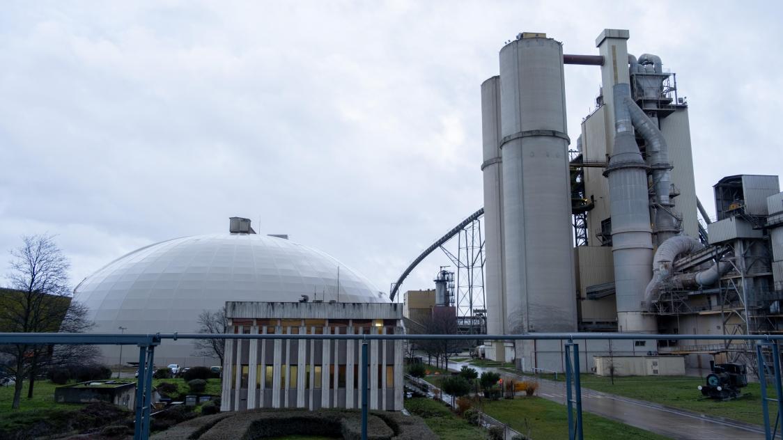 La cimenterie de Couvrot subit la grève et un marché en baisse