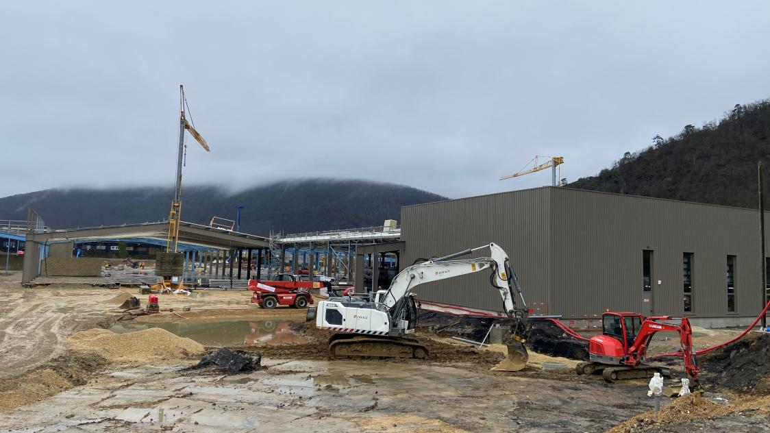 À Revin, la chaîne d’assemblage de Cibox arrive, les travaux chez ...