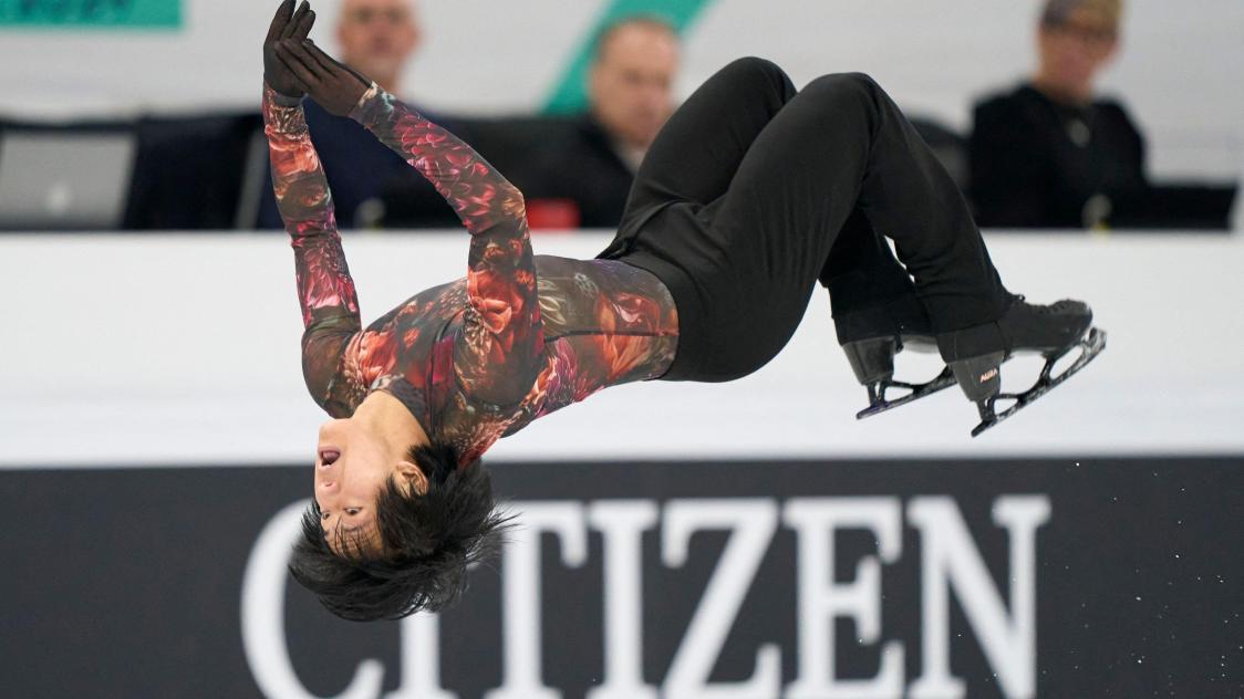 Aux Championnats du monde de patinage, le Français Adam Siao Him Fa ...