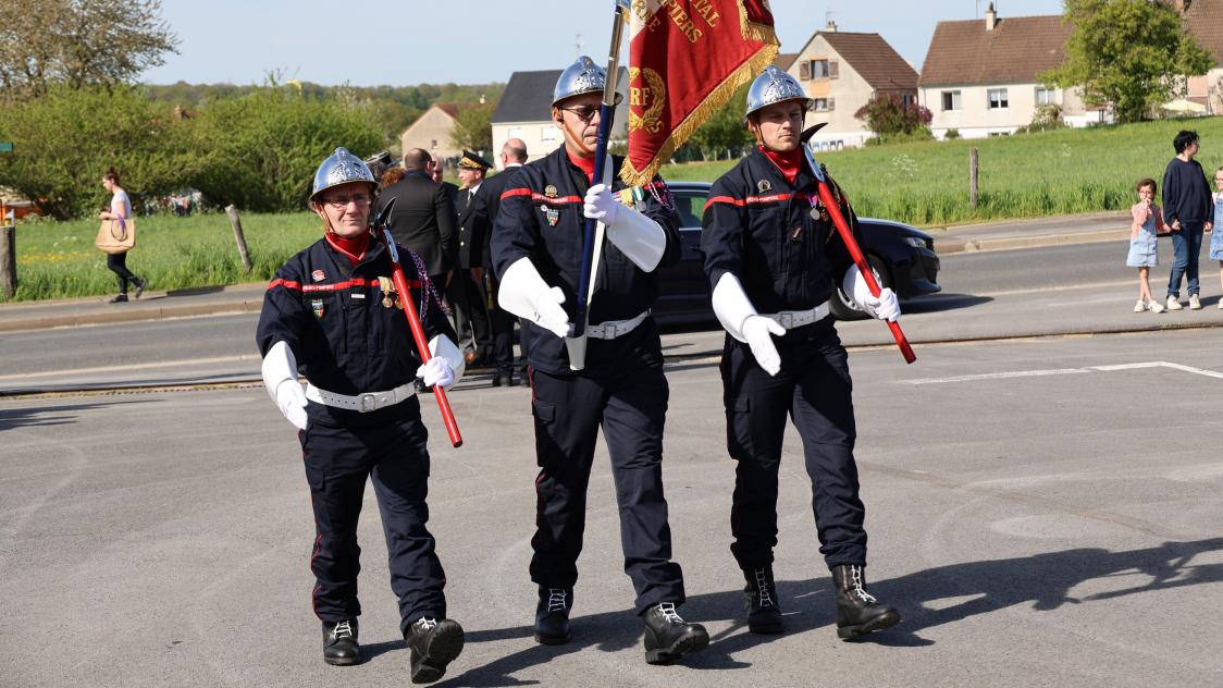 Passation de commandement chez les pompiers de Montmirail entre ...
