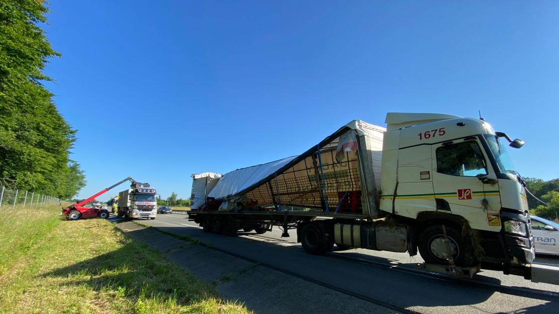 Un camion perd des centaines de briques de lait sur l’autoroute A26 entre Laon et Reims, la ...
