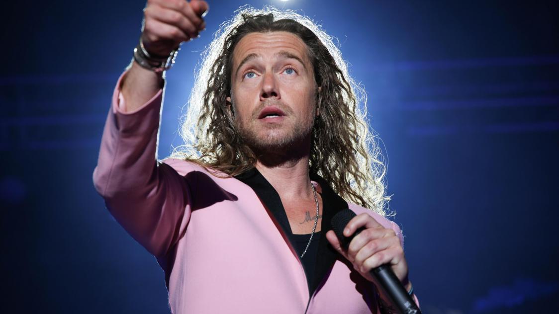 Julien Doré annonce une nouvelle date à la Reims Arena