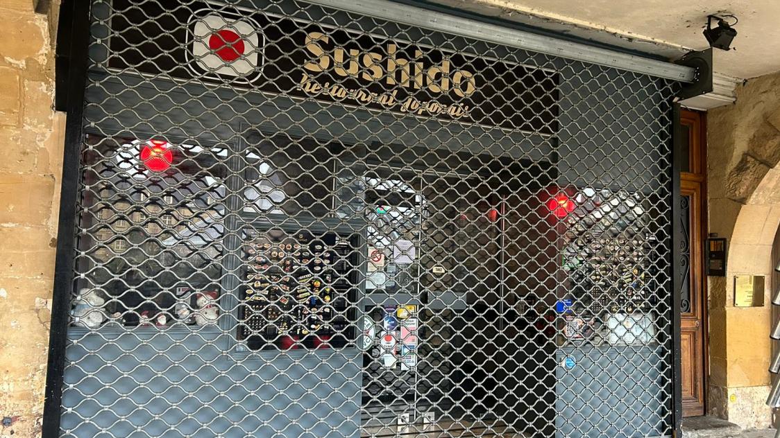 Le restaurant Sushido, place Ducale, obligé de fermer pour raisons de ...