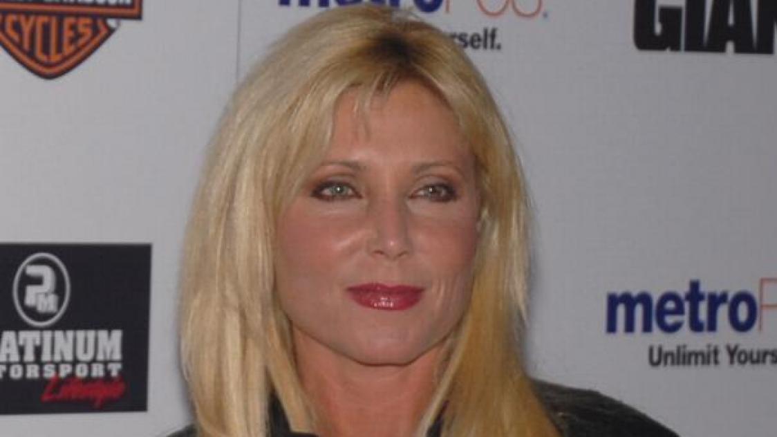 Mort de l’actrice Pamela Bach, aperçue dans « Alerte à Malibu » et ex ...