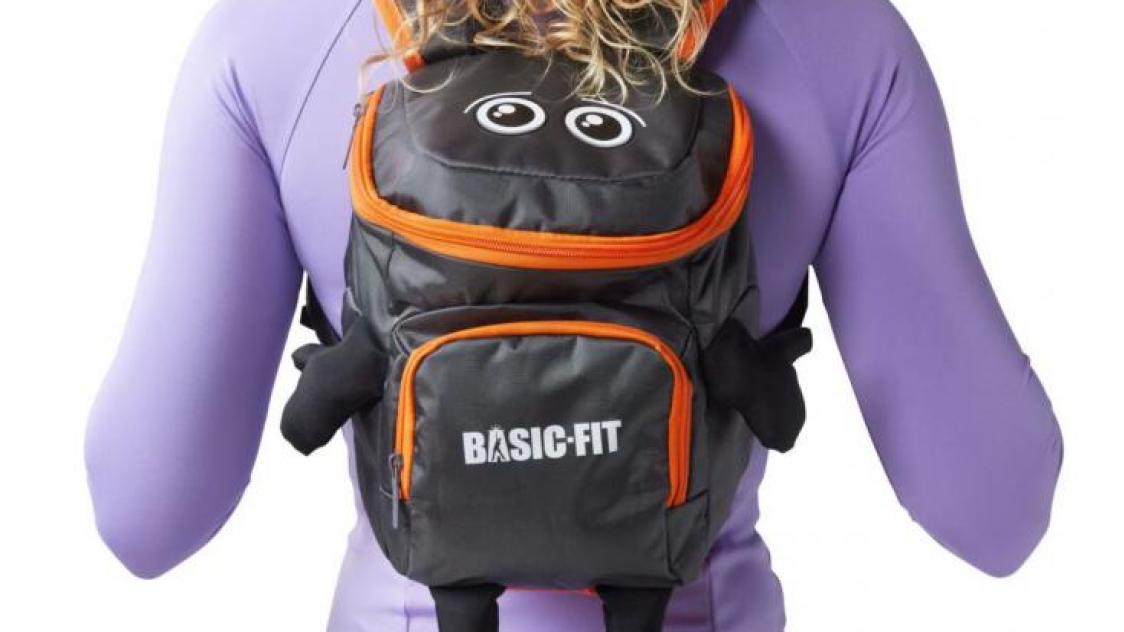 Adieu au sac orange ? La salle de sport Basic-Fit dévoile son mini ...