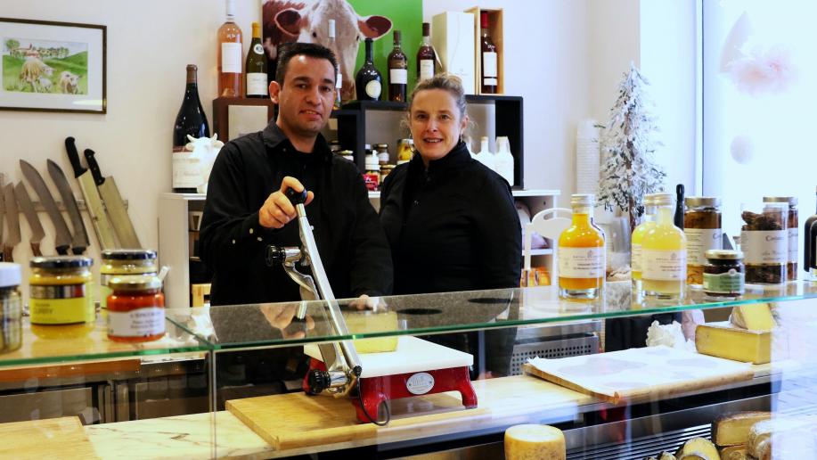 A Reims, Marion et Rémy Bonnard ont repris « Fromages et Vins du ...