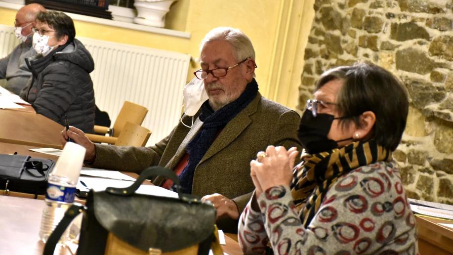 VIDÉO. Au conseil municipal de Revin, beaucoup de questions sont ...