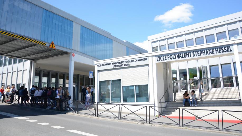Rentrée des classes : les nouveautés au lycée Stéphane-Hessel à Epernay
