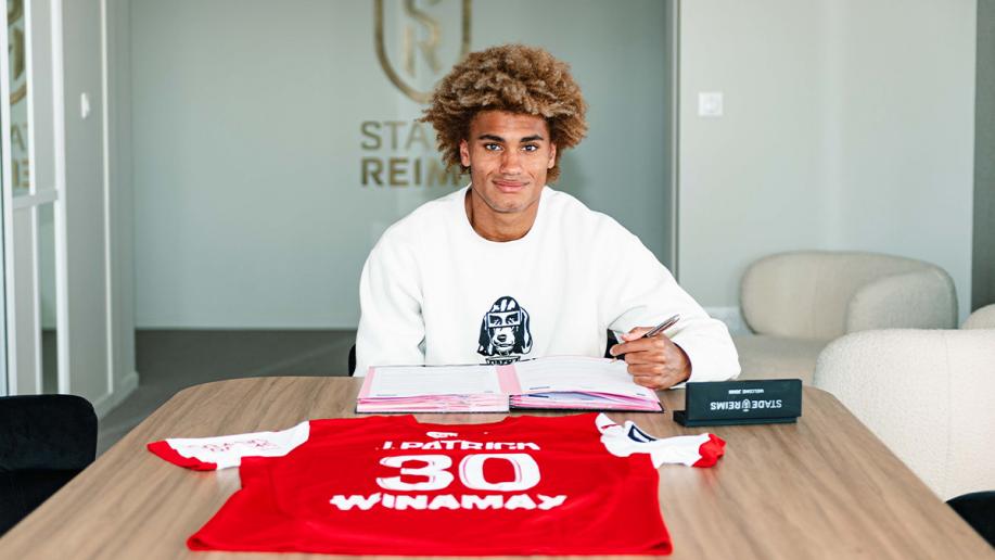 Le milieu John Patrick est officiellement la troisième recrue hivernale ...