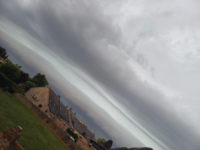 Vos plus belles photos de l’impressionnant arcus au-dessus de notre ...