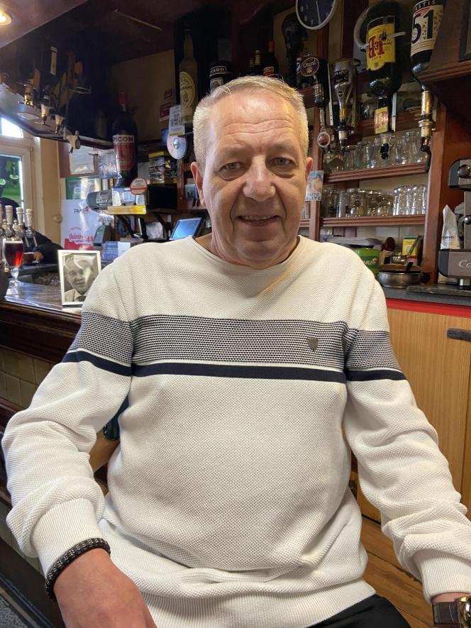 Après plus de 39 ans, Patrick Bukowski ferme l’emblématique Café des ...