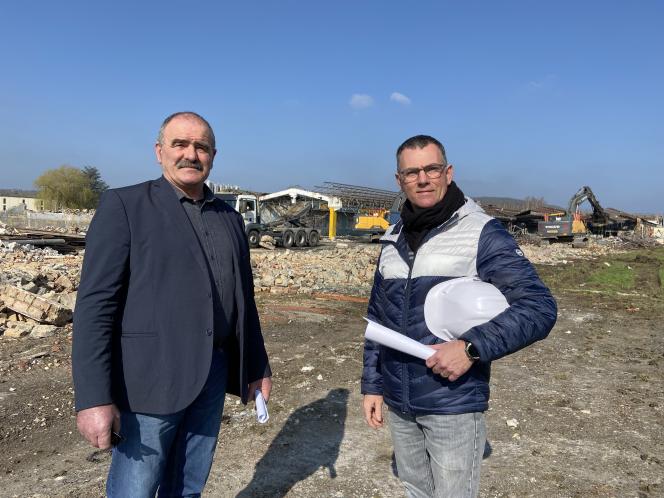 La démolition de l’usine Cellatex à Givet a commencé