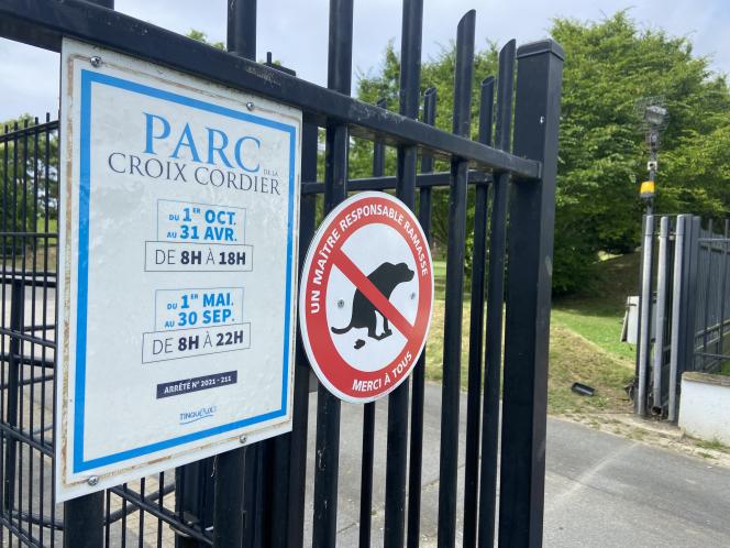 Les gens du voyage squattent un parc à Tinqueux, les festivités du 14-Juillet menacées