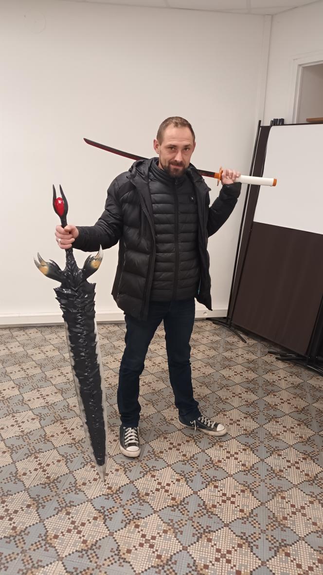 Insolite. Cet Ardennais vend des katanas aux fans de la culture japonaise